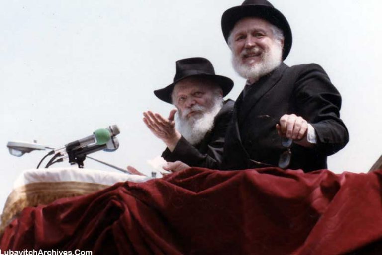 Weekly Unique Photos of the Rebbe | CrownHeights.info – Chabad News ...