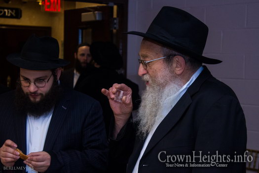 L’Chaim: Shmuel Levin (Seattle, WA) and Mushki Haller (Johannesburg, SA ...