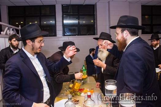 L’Chaim: Shmuel Levin (Seattle, WA) and Mushki Haller (Johannesburg, SA ...