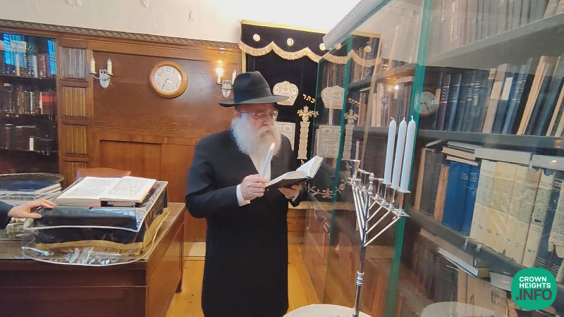 Third Candle of Chanukah Lit in the Rebbe’s Room By Rabbi Gavriel ...