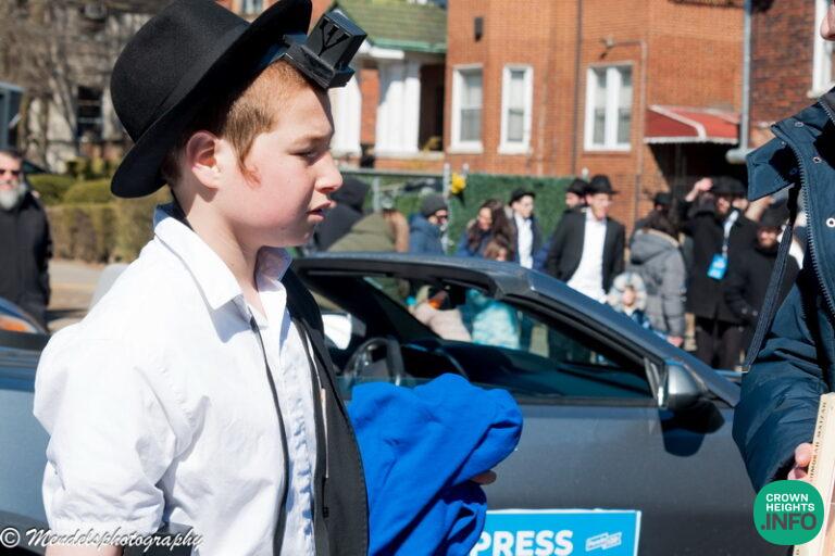 Yud Aleph Nissan Mitzvah Tank Parade From Another Lens | CrownHeights ...