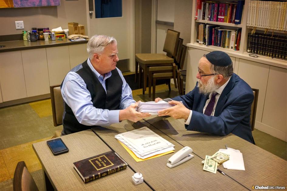 How Chabad.org Pioneered Online Passover Chametz Sales 25 Years Ago ...