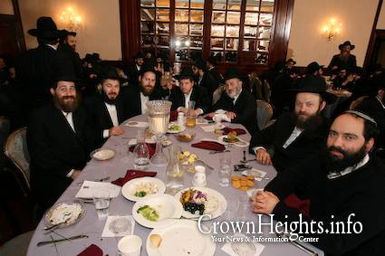 Bnos Menachem Honors Mr and Mrs Joe Popack | CrownHeights.info – Chabad ...