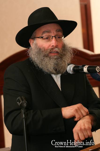 Bnos Menachem Honors Mr and Mrs Joe Popack | CrownHeights.info – Chabad ...