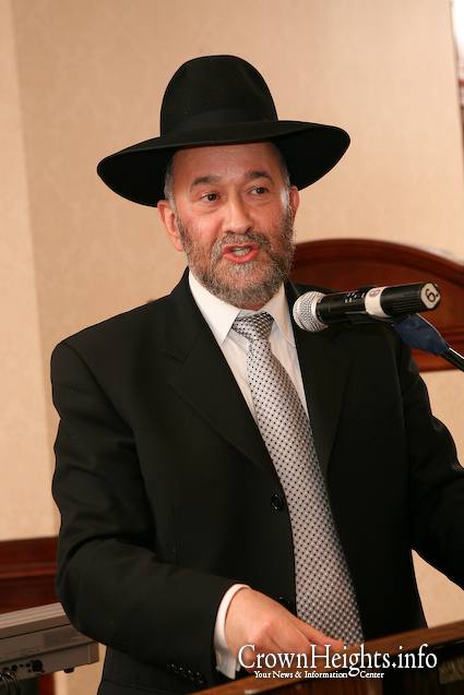 Bnos Menachem Honors Mr and Mrs Joe Popack | CrownHeights.info – Chabad ...