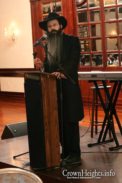 Bnos Menachem Honors Mr and Mrs Joe Popack | CrownHeights.info – Chabad ...