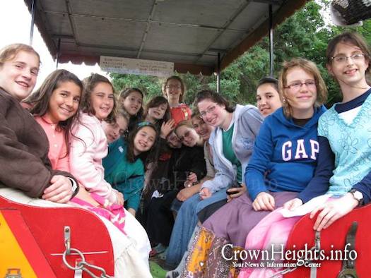 Camp Pardas Chanah is the Place to Be! | CrownHeights.info – Chabad ...