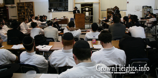 Rabbi Y.Y. Jacobson Delivers Pilpul In Honor Of His Father A”H ...