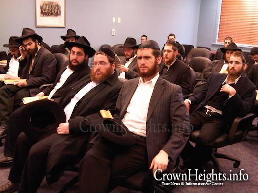 Plenty of Rubashkin Supporters Show Up as Trial Begins | CrownHeights ...