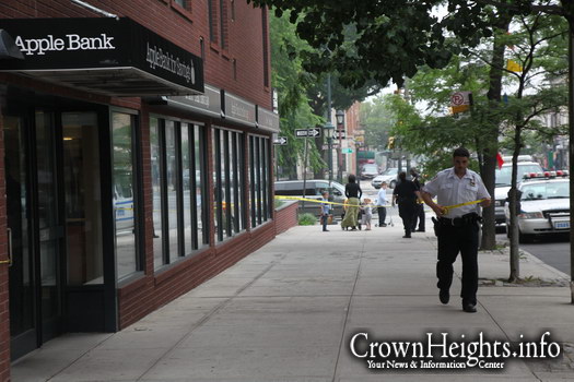 Apple Bank Robbed – Again | CrownHeights.info – Chabad News, Crown ...